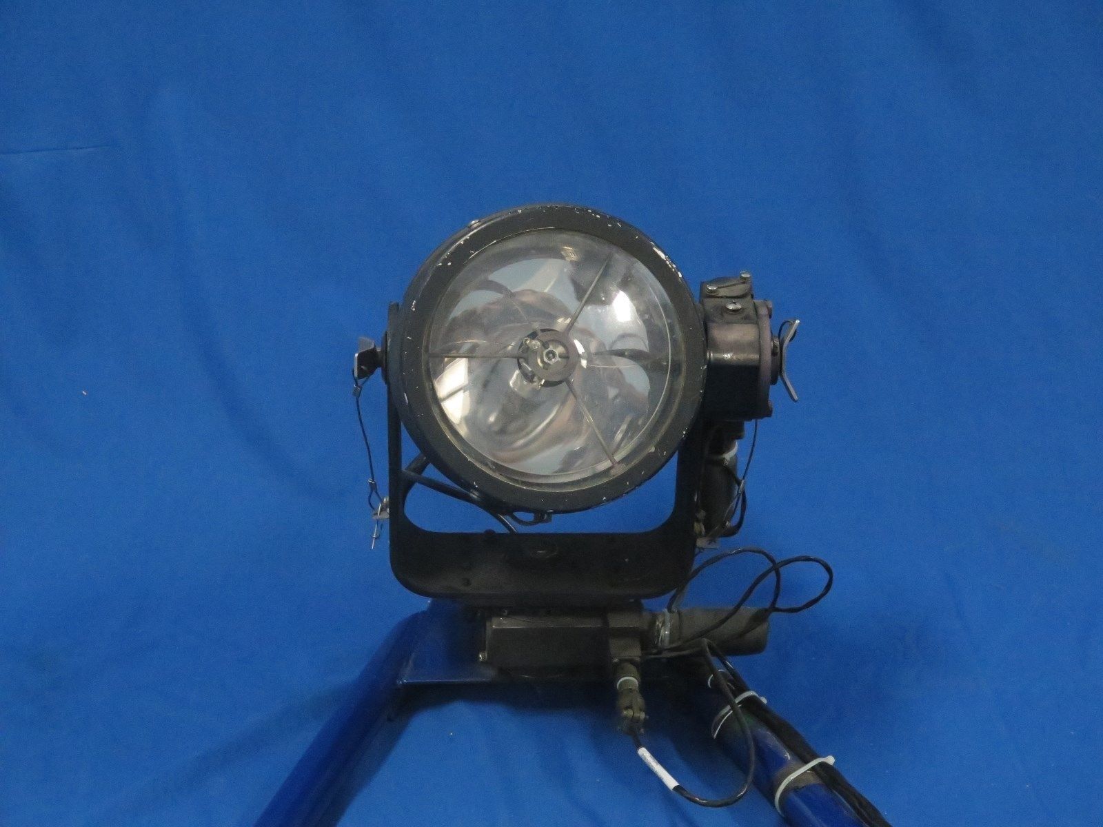 Spectrolab Nightsun SX-5 Searchlight - AeroXS