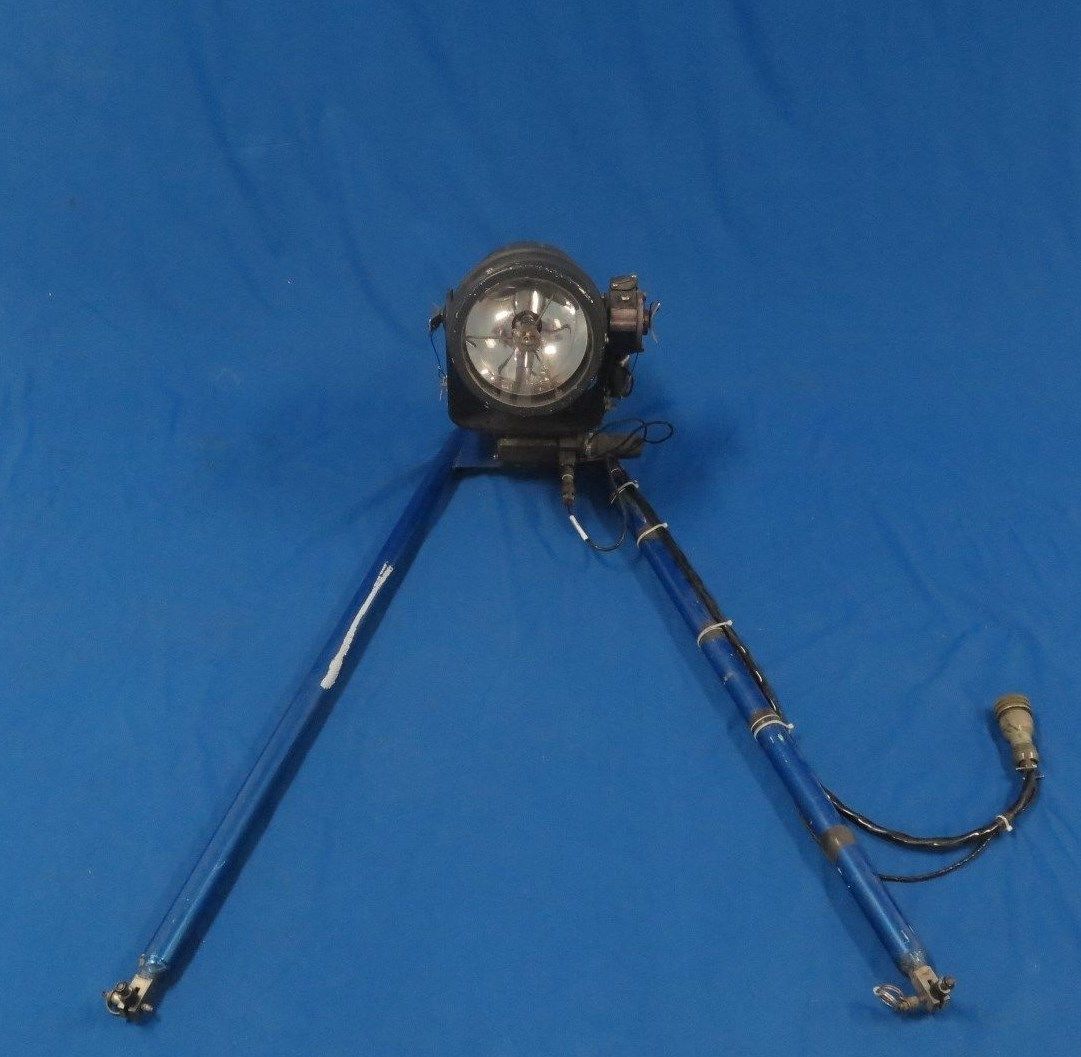 Spectrolab Nightsun SX-5 Searchlight - AeroXS